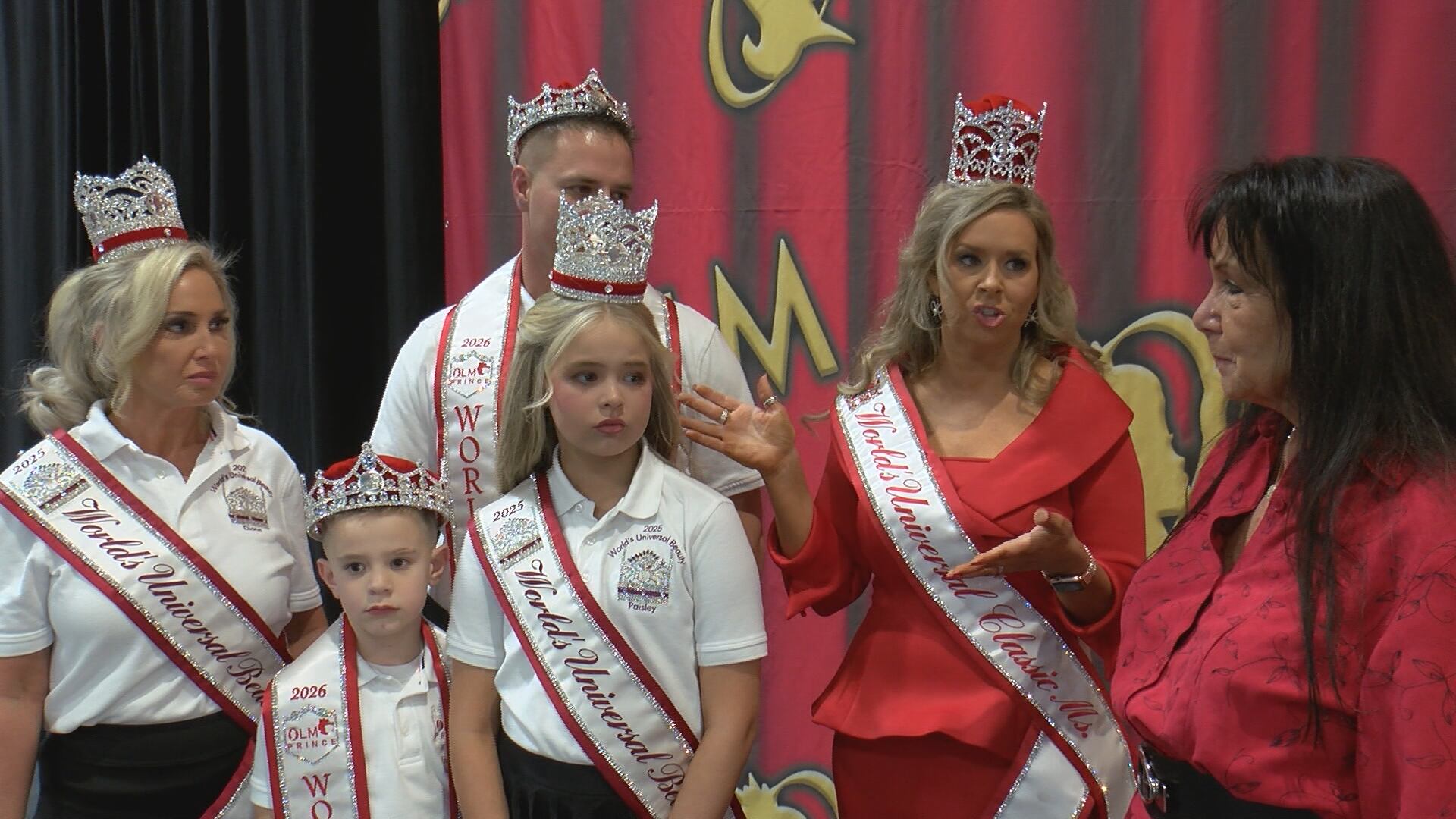 Hotel overbooking leaves hundreds of pageant contestants without rooms