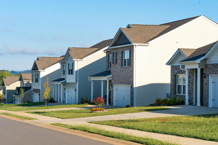 What are today's mortgage interest rates: January 16, 2026?