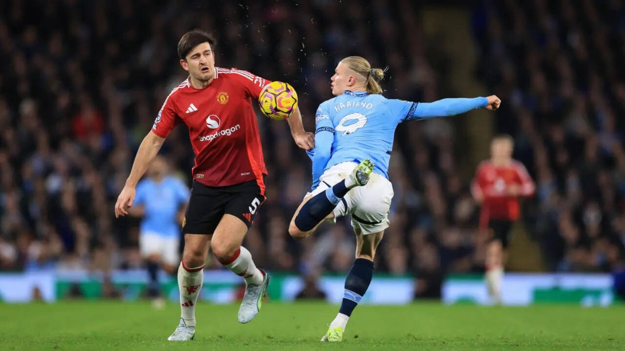 Manchester United vs Manchester City live streaming details: When and ...