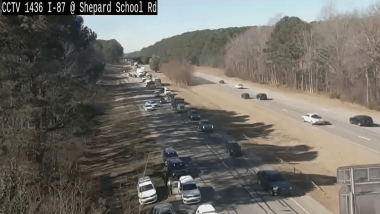 No bond for 3 women after North Carolina high-speed chase; trio already ...