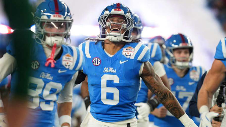 LSU football emerging as favorite to sign elite Ole Miss Rebels ...