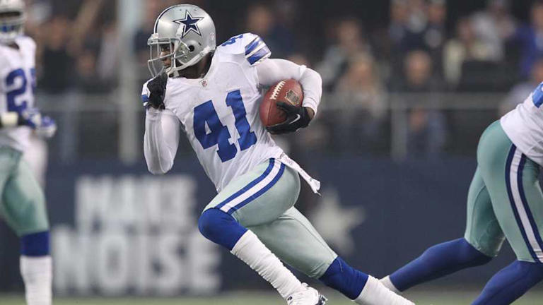 Cowboys great earns one of college football’s highest honors