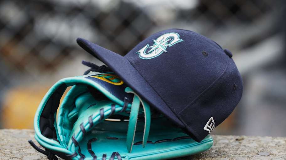 Mariners struck gold, landed 16-year-old star slugger