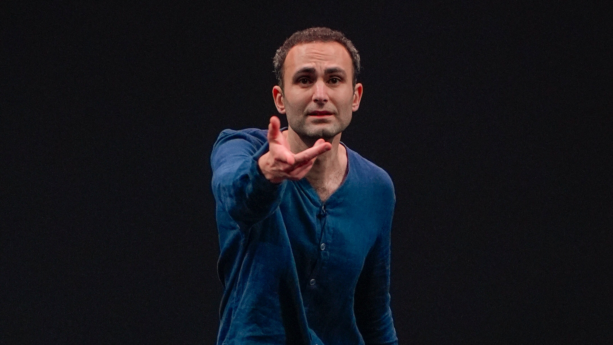 Khalid Abdalla brings 'anti-biography' Nowhere about grief and the Arab ...