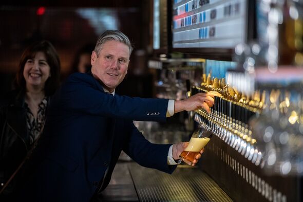 Fury as Starmer and Reeves watch 500 pubs torn from British communities