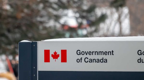 CSIS is hiring for these jobs in Canadian cities and you can make up to ...