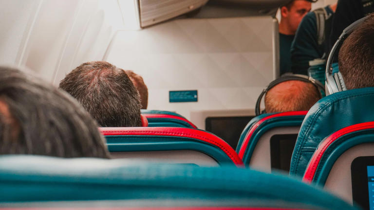 Quit being so antisocial—getting to know your plane seatmate is a good idea
