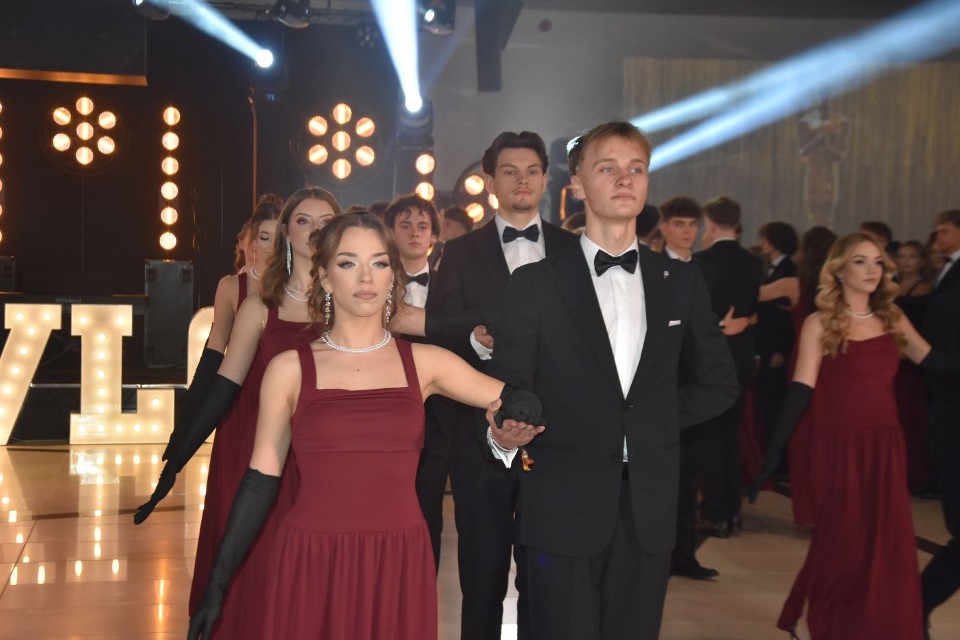 Studniówka 2026 IV Liceum Ogólnokształcącego z Oddziałami Dwujęzycznymi ...