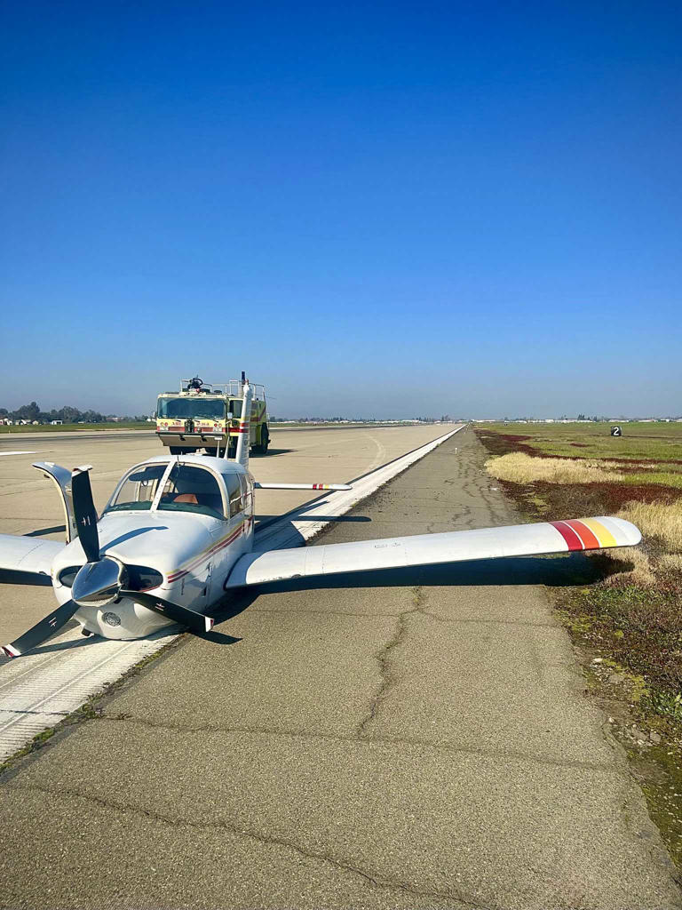 Small plane makes emergency 'belly' landing at Sacramento McClellan Airport