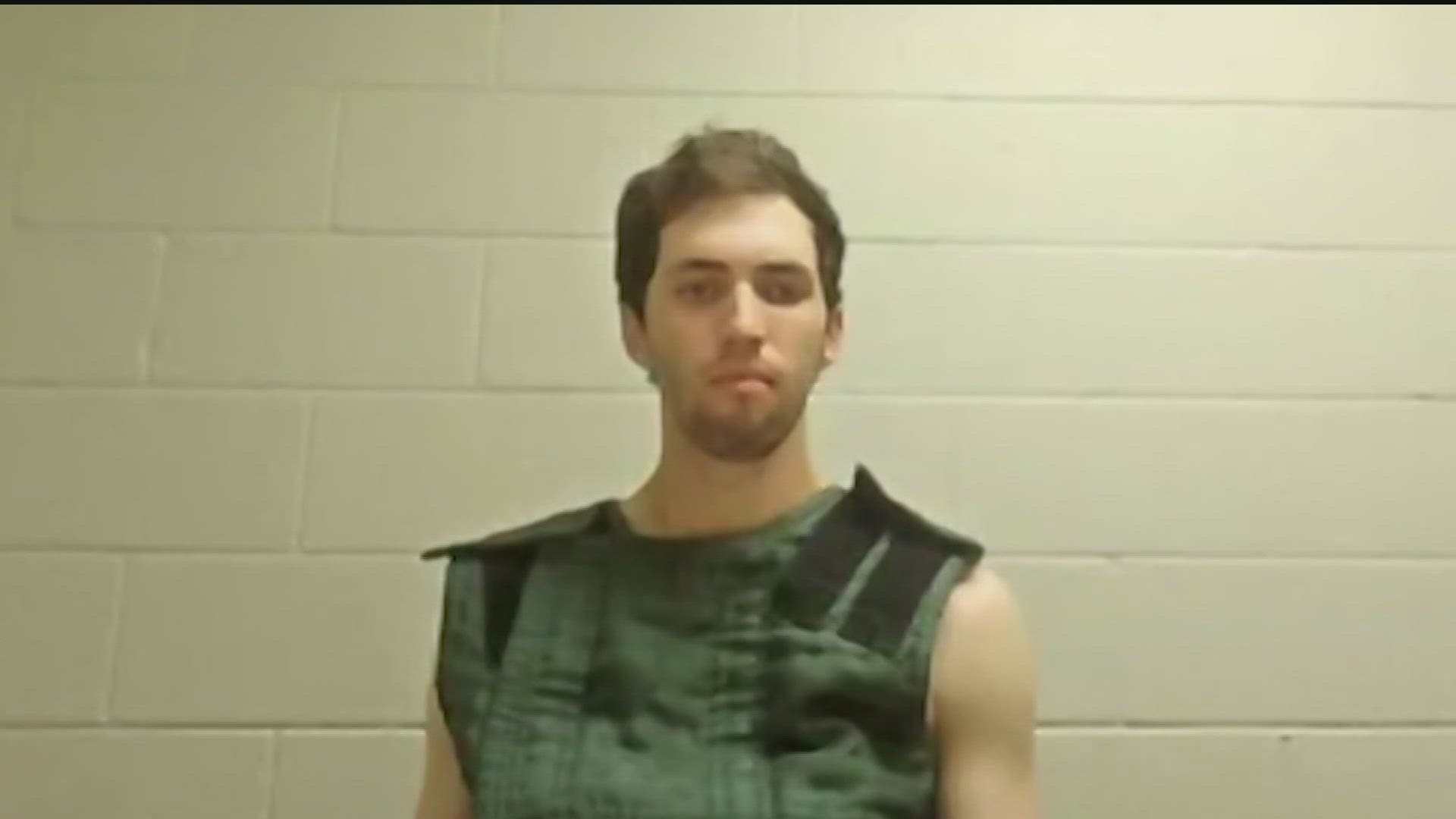 Defendant in Charlie Kirk's killing asks judge to disqualify prosecutors