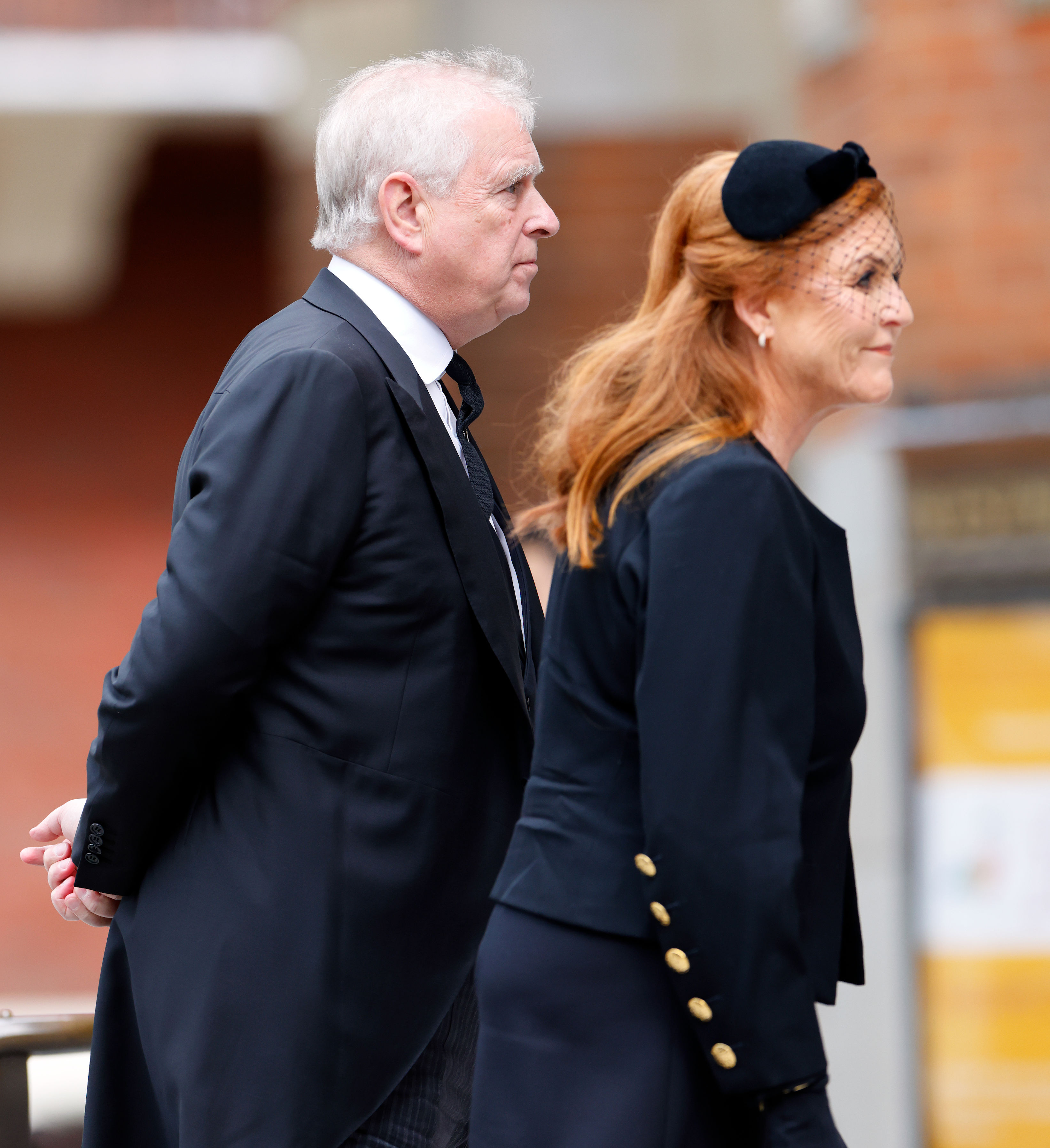 Royal source reveals ex-Prince Andrew and Sarah Ferguson's move-out ...