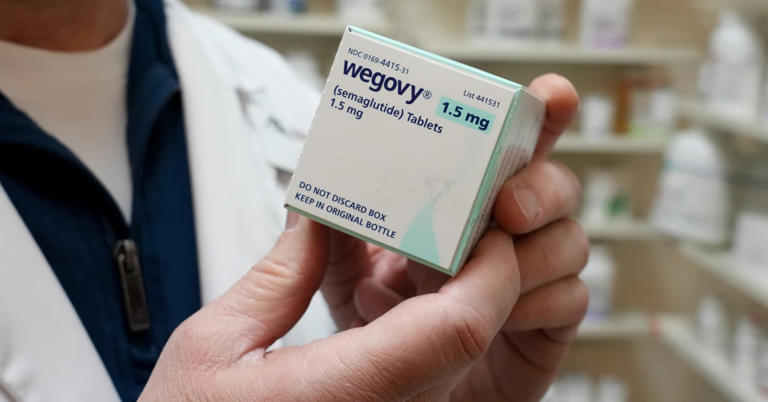 Novo Nordisk shares rise 8% after Wegovy obesity pill has 'solid' launch