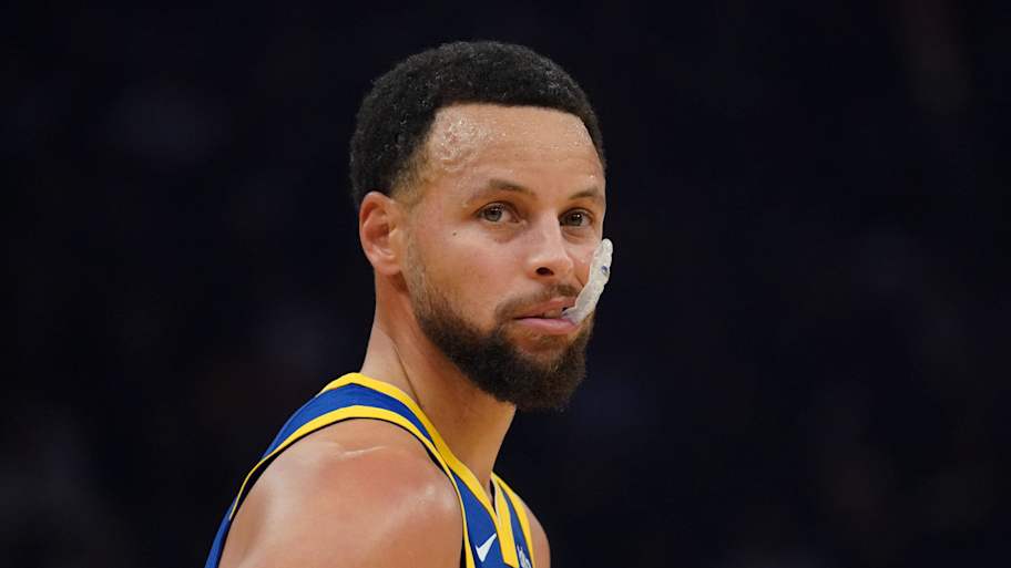 Steph Curry, Gui Santos injury updates revealed for Hornets game