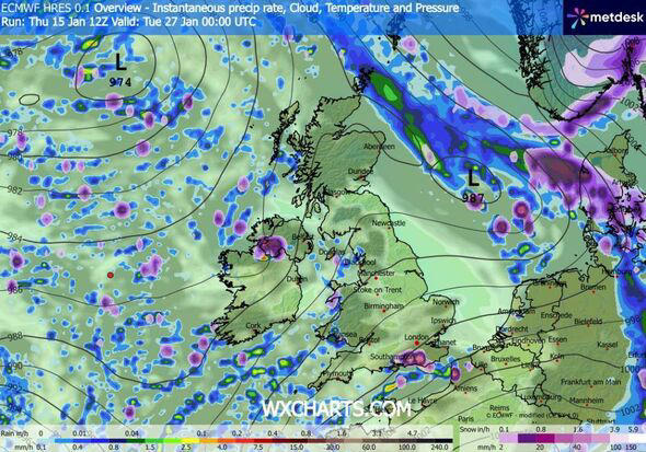Snow forecast maps show 5 day blizzards as cities buried in England ...