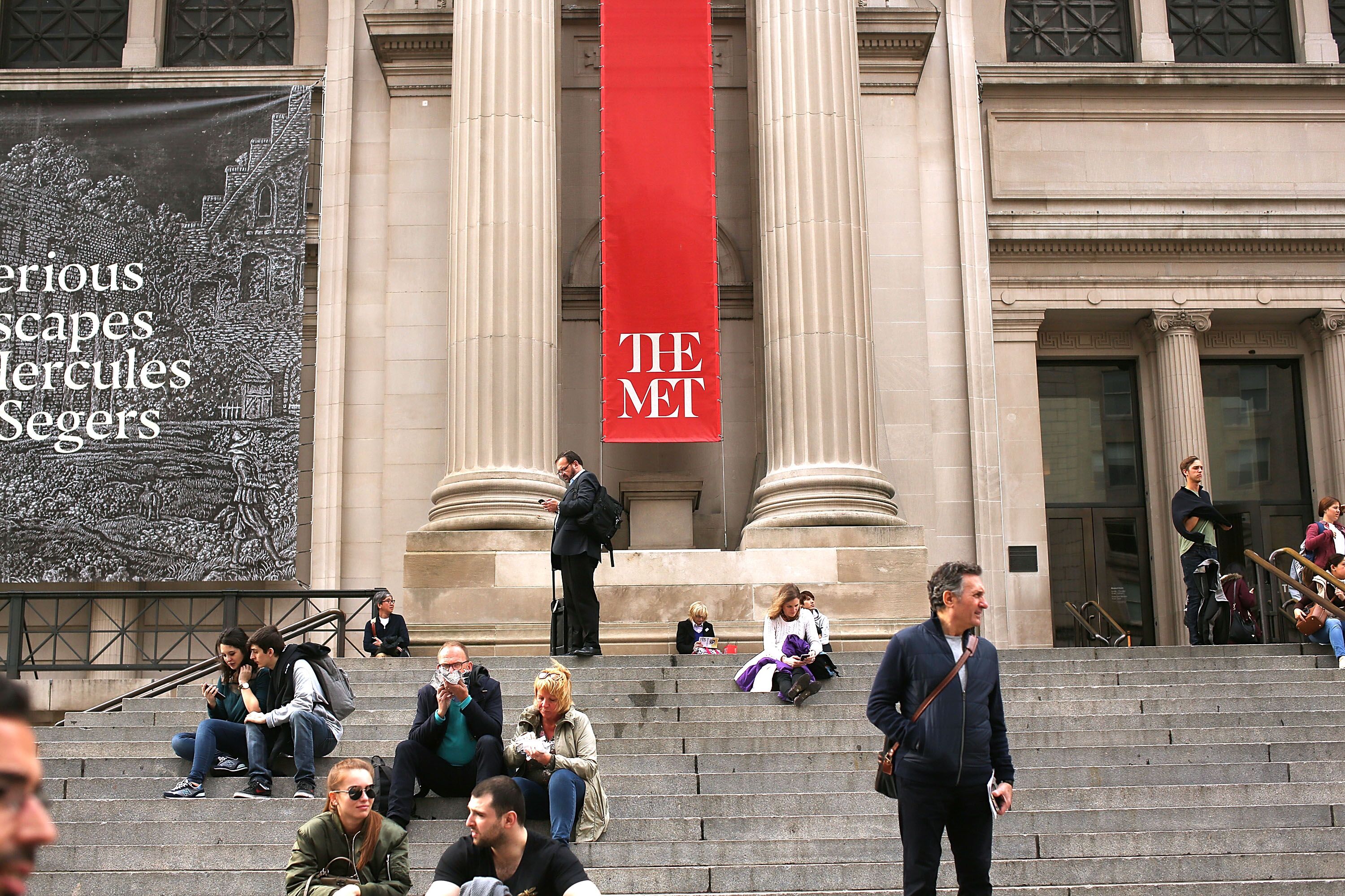 New York’s Metropolitan Museum of Art staff vote to unionize