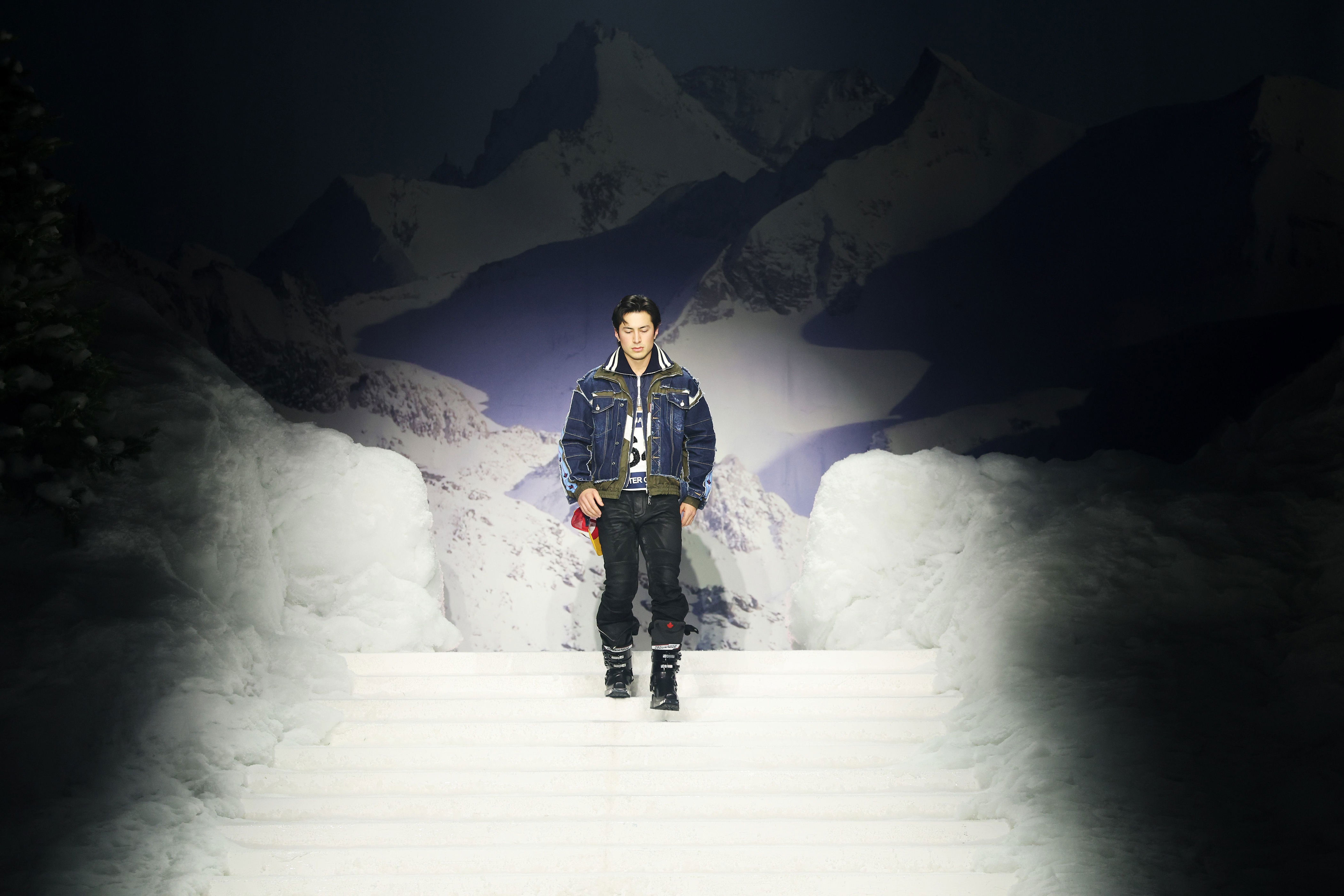 Heated rivalry star Hudson Williams opens Dsquared2 in his runway debut ...