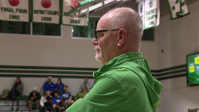 Longtime Tampa Catholic head coach’s son joins staff for basketball ...