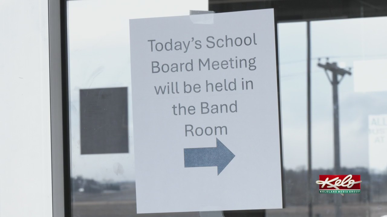 Social media posts lead to Tri-Valley teacher resignation