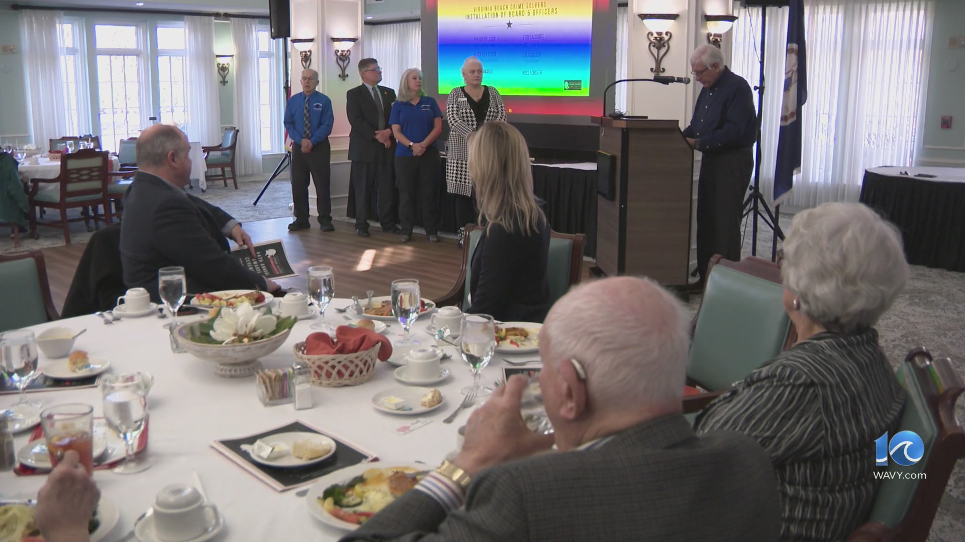 Virginia Beach Crime Solvers honors law enforcement