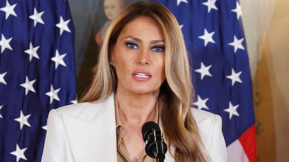 Melania Trump trolled for sounding like a robot while praising AI ...