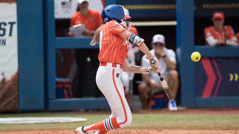 Florida softball adds two former players to coaching staff