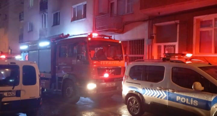 Bursa’da çay ocağında gece yarısı yangın