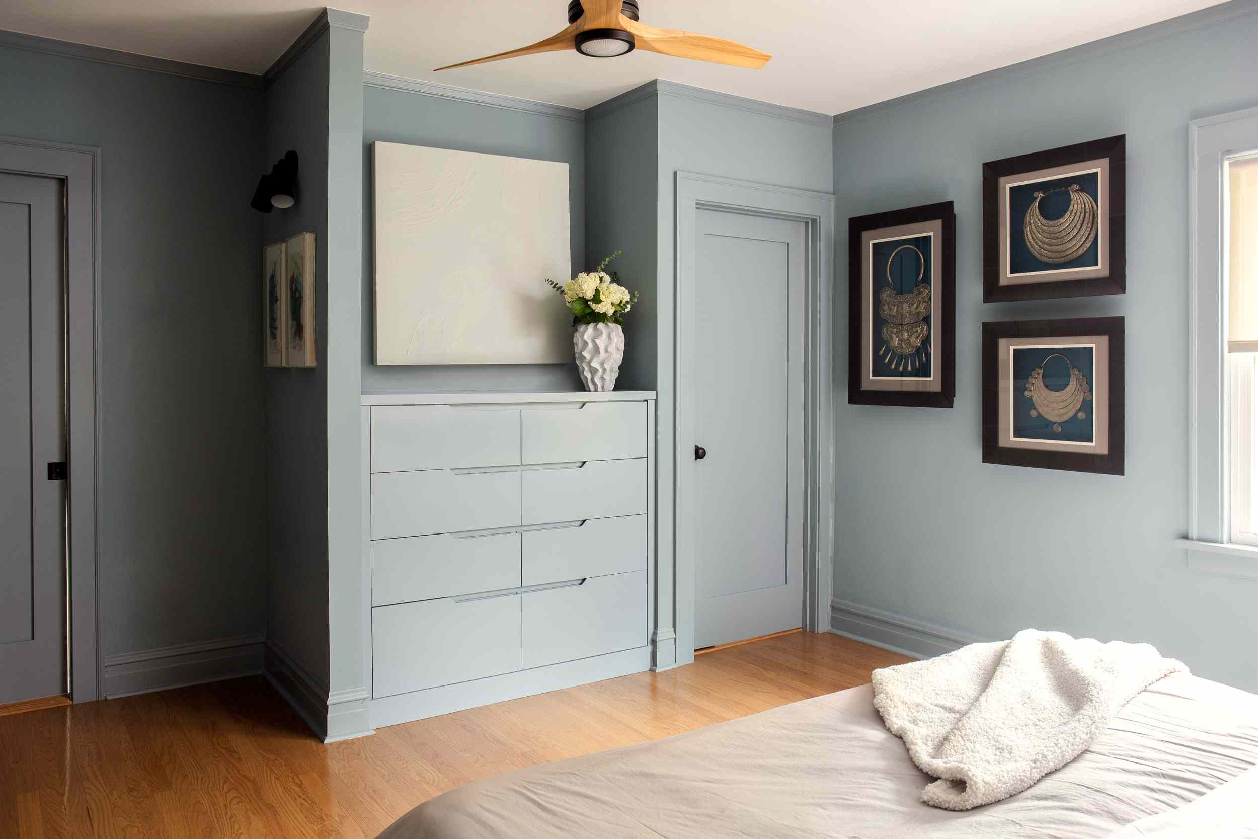 We asked painting pros how to paint a furnished room—5 of their top tips