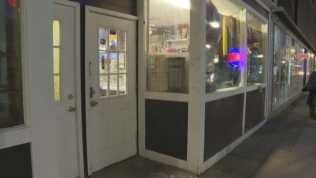 Lewiston police execute search warrant at store as part of fraud ...