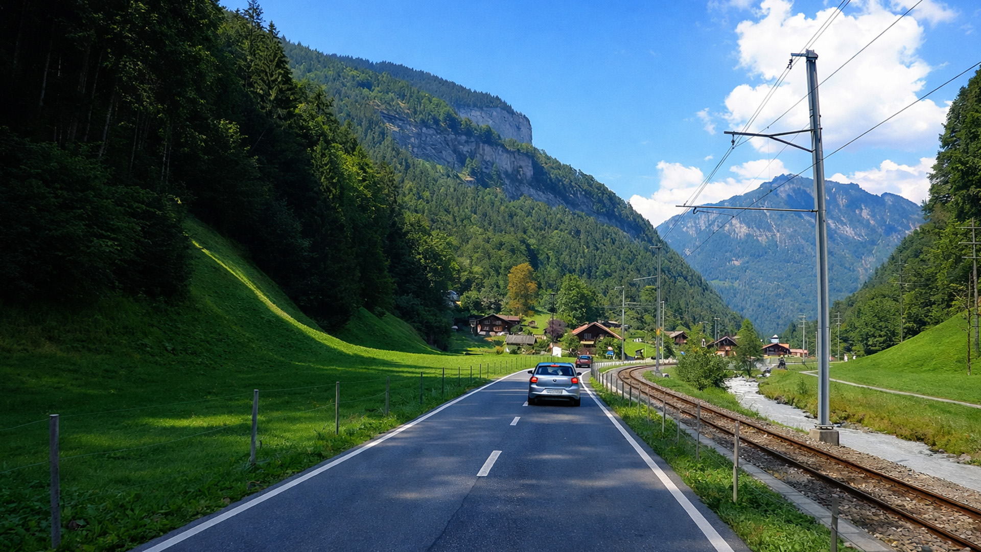 Scenic drive from Lauterbrunnen Valley to Grindelwald (4K)