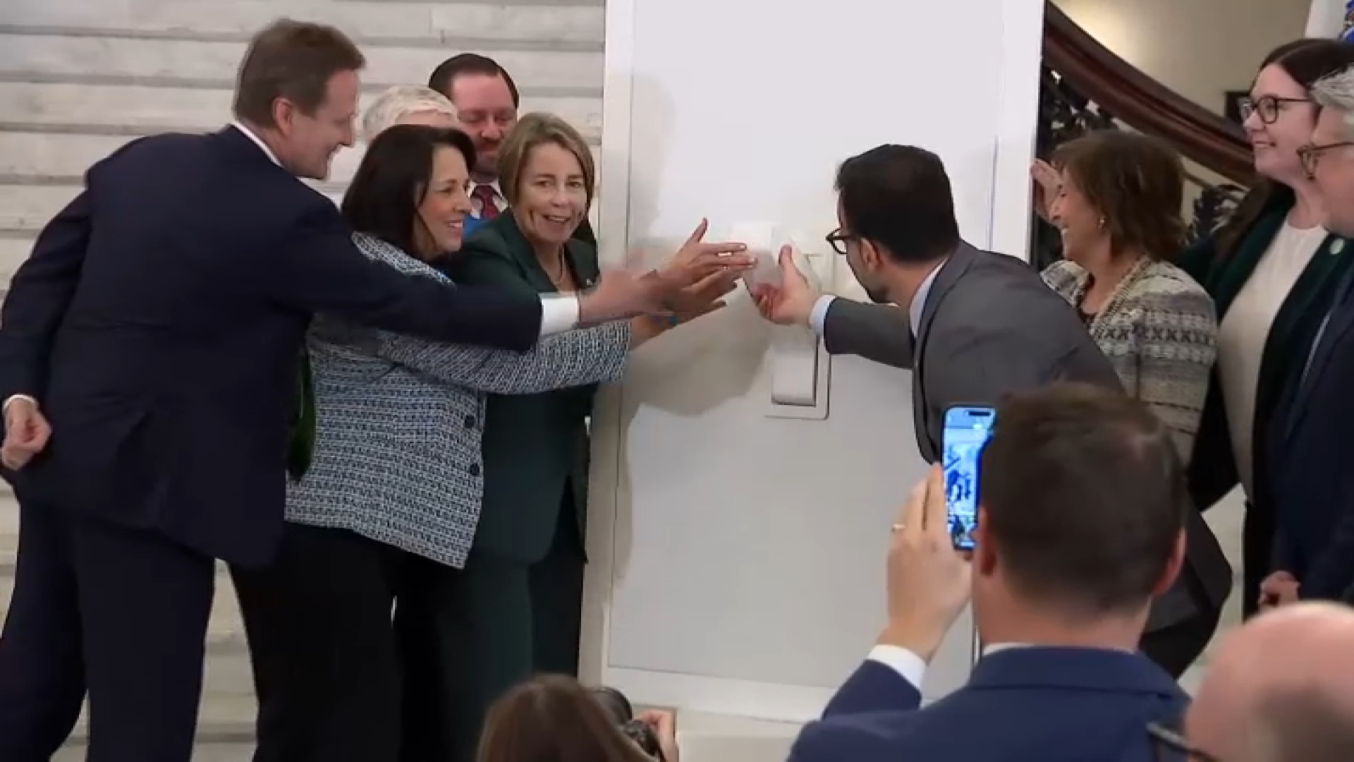 Mass. receiving hydropower from Canada after line's completion