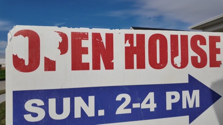 Mortgage rates decrease to lowest level since 2022. How it impacts you