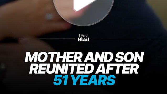 Mother reunites with son after 51 years and explains why she left him ...
