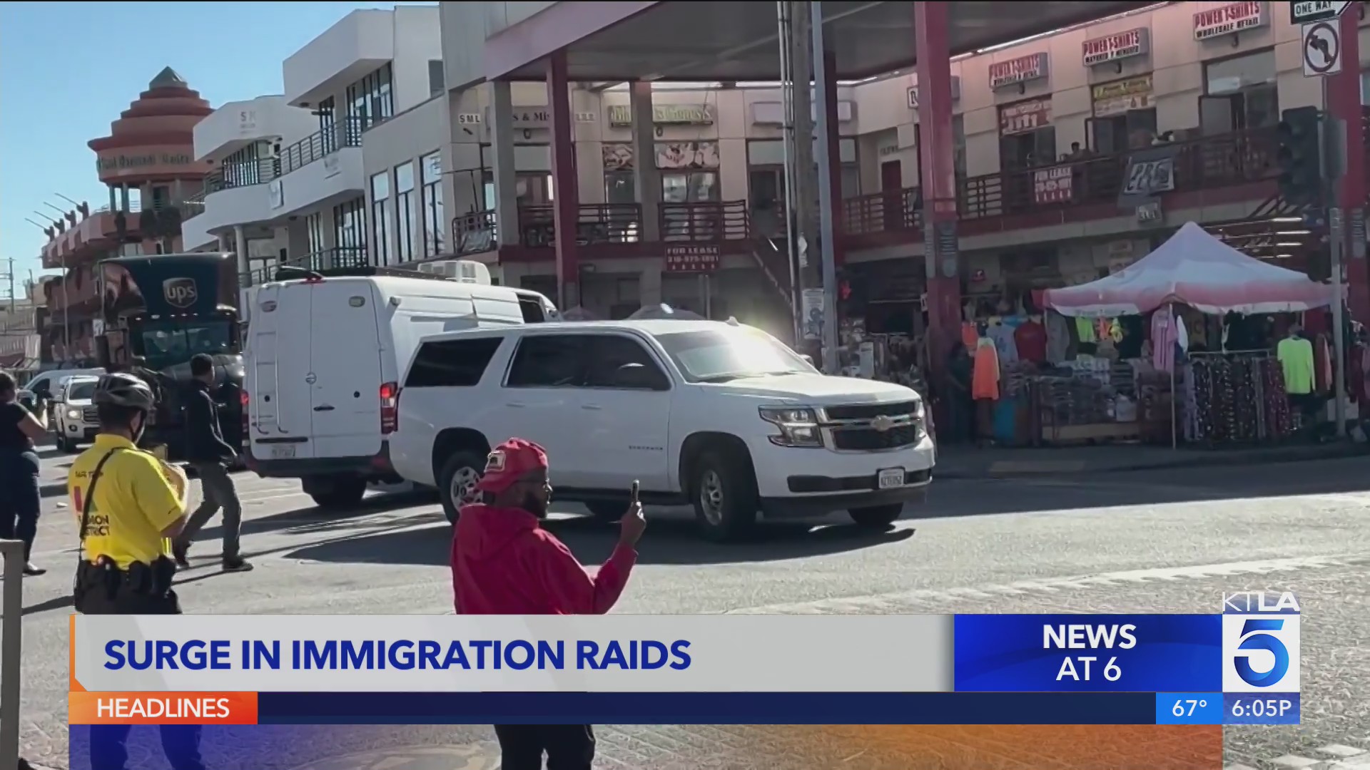 Federal immigration agents carry out raid in LA.'s Fashion District
