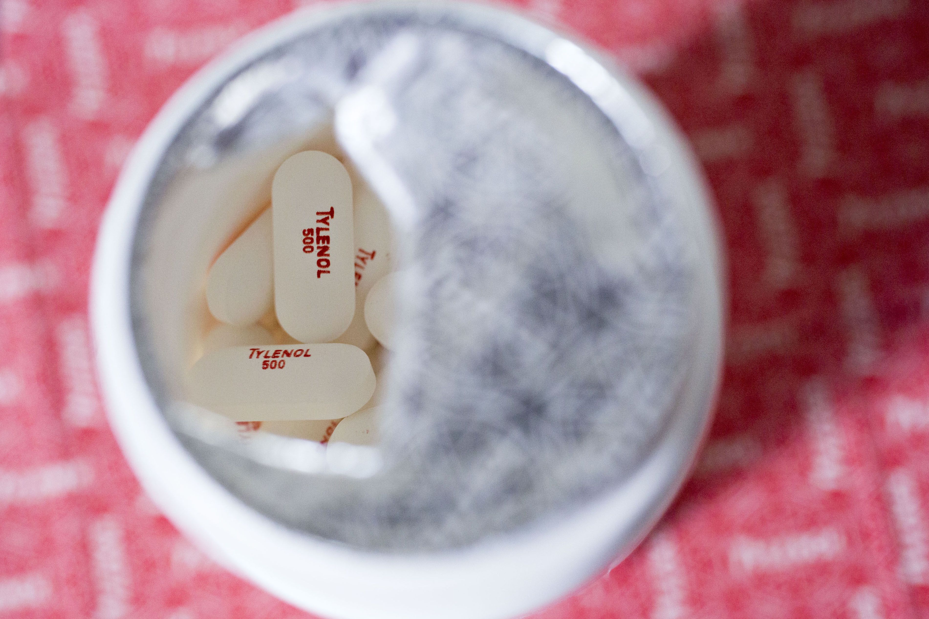 Even more research finds that Tylenol use during pregnancy does not ...