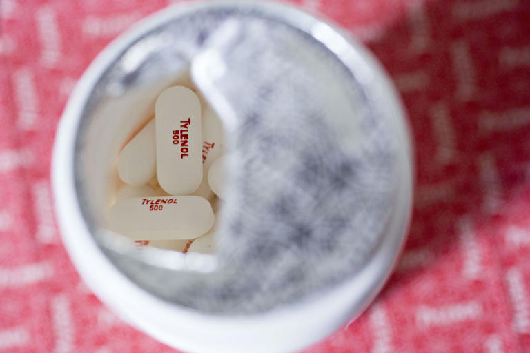 Even more research finds that Tylenol use during pregnancy does not ...