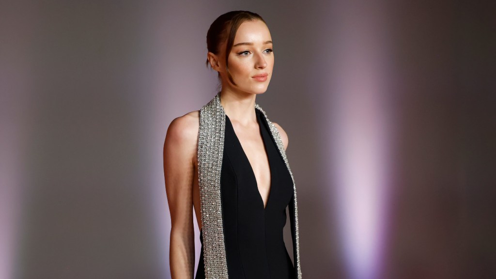 Phoebe Dynevor-led film moves to Netflix after losing its Sony ...