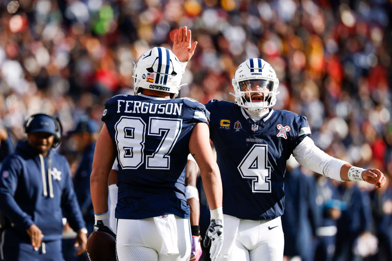 Despite surrounding criticism, no team has faith in its QB like Cowboys ...