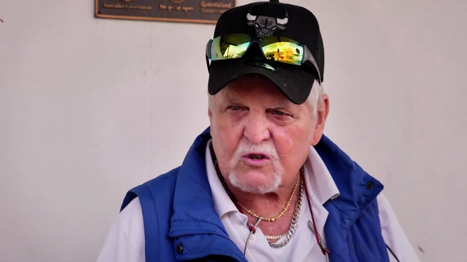 'Seat of knowledge' a place to gather at sunrise for retirees