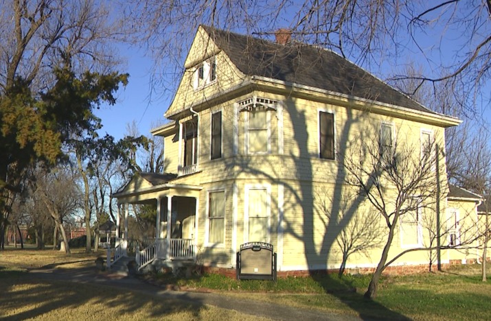 A new house to smooth things over, how the Harn Homestead came to be