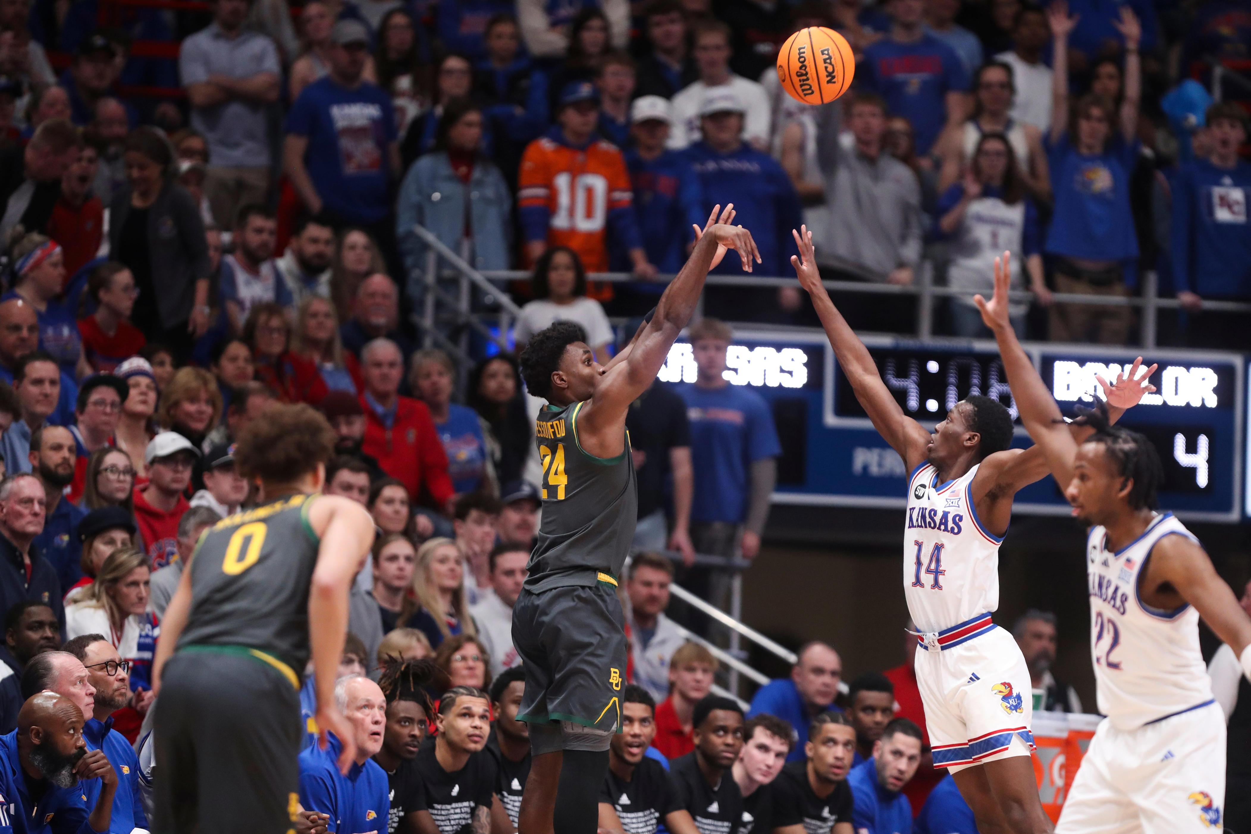 Kansas basketball vs Baylor final score, highlights: KU wins in rout