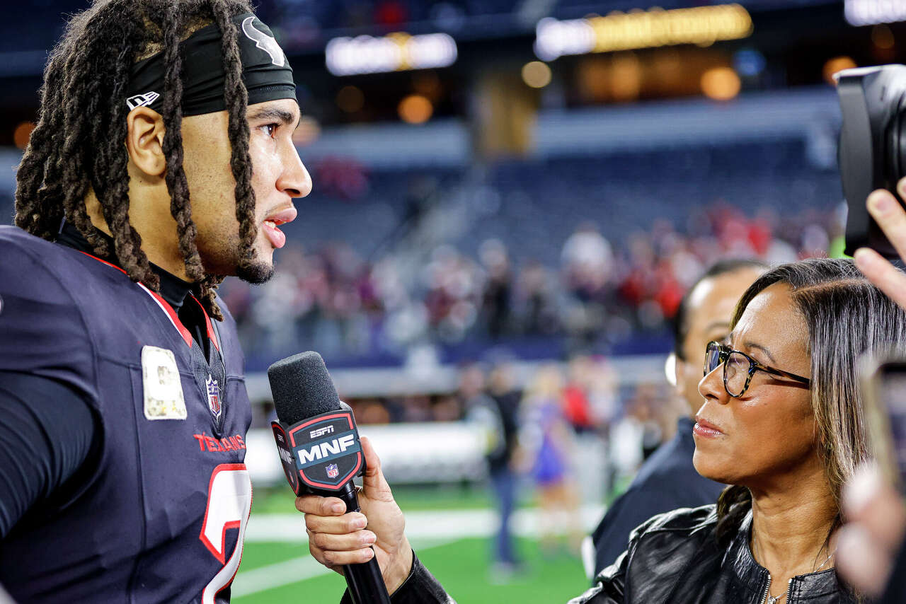 All five experts on ESPN's 'NFL Live' pick Houston Texans to beat New ...