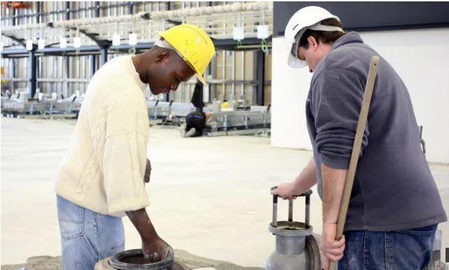 Contratti, il tribunale boccia Adecco: “Discrimina gli stranieri con ...