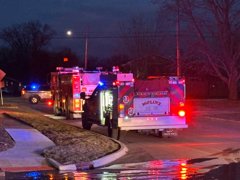 2 taken to hospital after Moline house fire