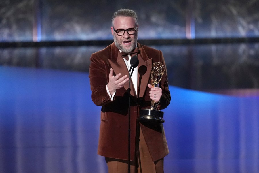 Why Pamela Anderson felt 'yucky' seeing Seth Rogen at Golden Globes