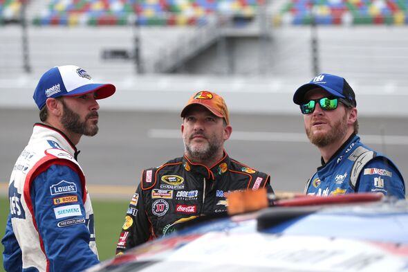 Dale Earnhardt Jr. makes feelings clear on Tony Stewart 'doozy' move