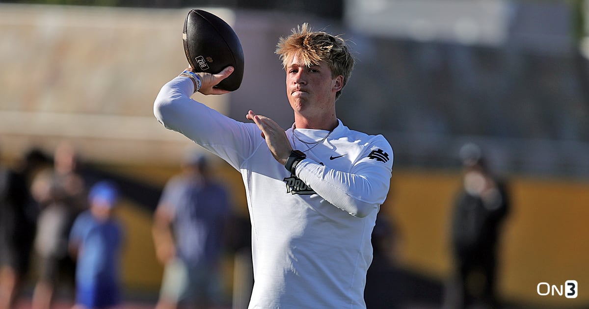 Georgia lands Oregon transfer QB Bryson Beaver