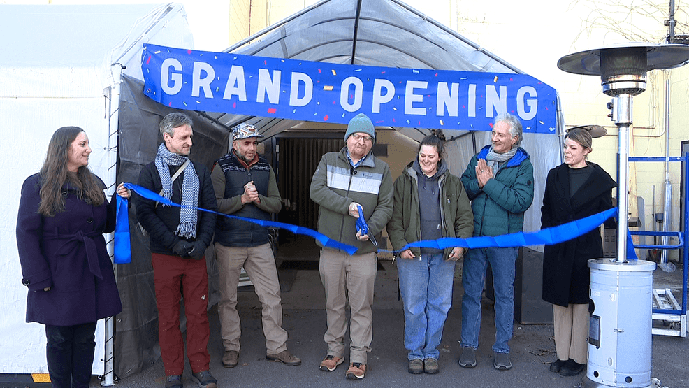 Haywood Christian Ministries opens indoor food pantry in Waynesville