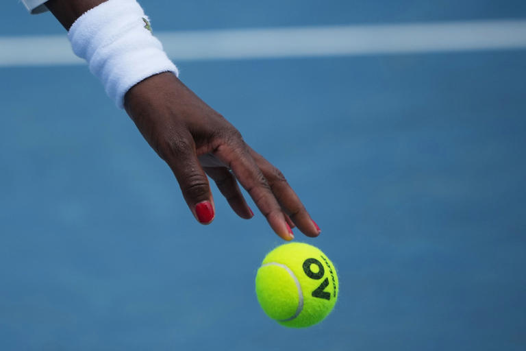 Yay for me! Venus Williams set for a record at the Australian Open