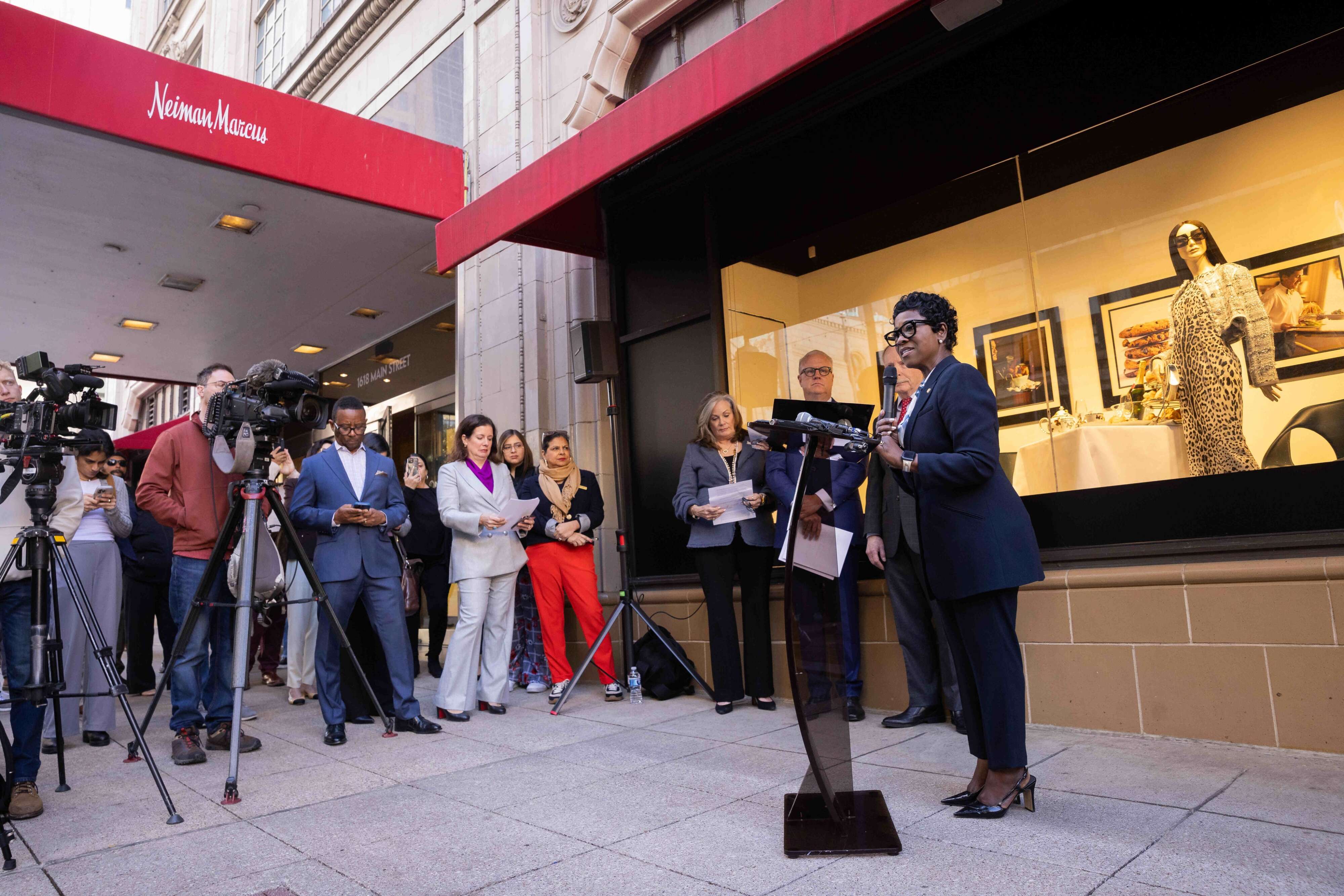 At one year, Kimberly Tolbert faces Dallas’ defining question: Fix City ...