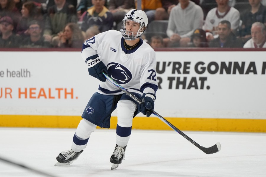 Penn State defeats Notre Dame 4-1 in first game of weekend doubleheader
